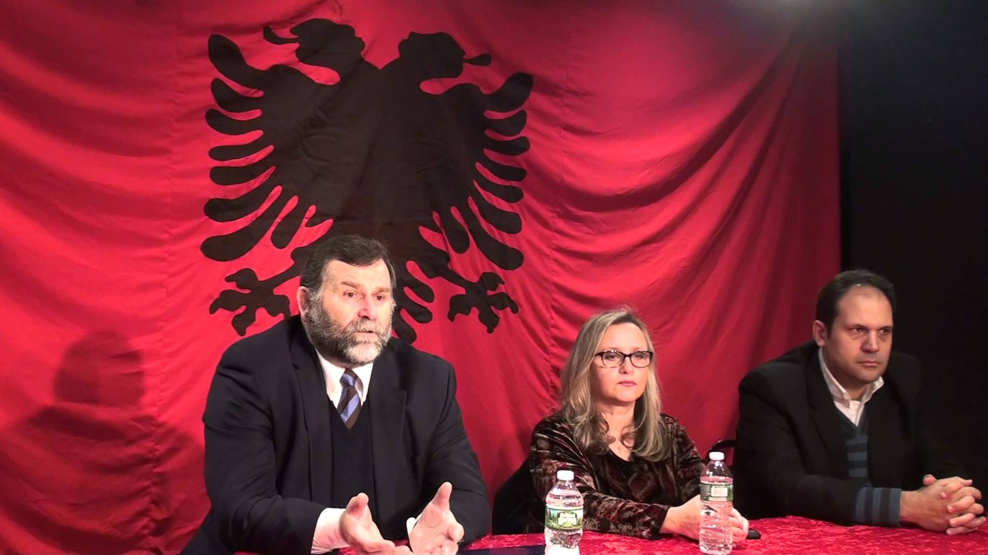 Përrallat e Tranzicionit Shqiptar - Shinasi A. Rama - Robert Cipo ...